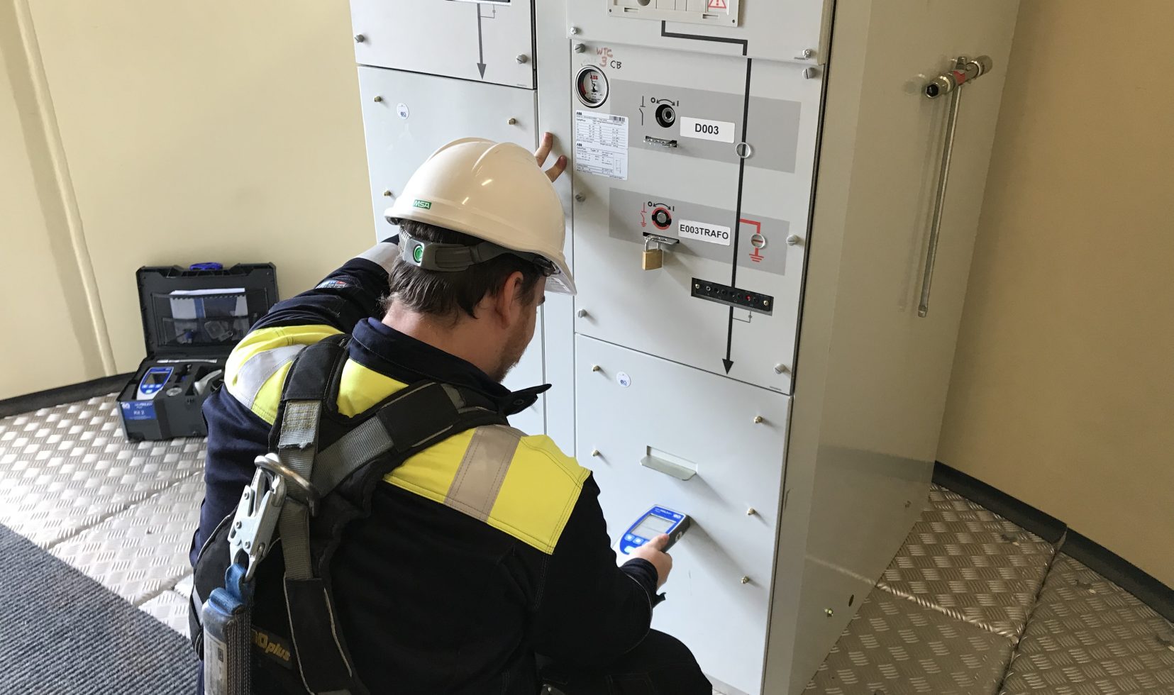 Partial Discharge Testing And Monitoring Services Oman Ocean